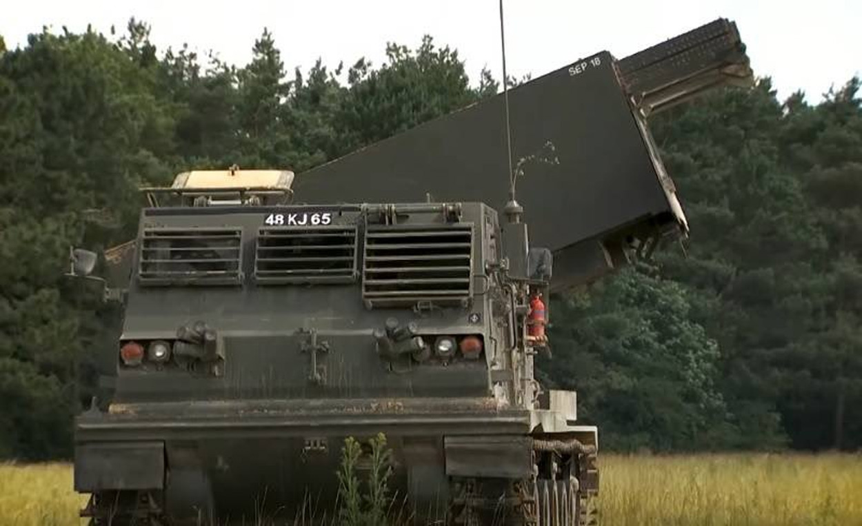 The first video using M270 MLRS in Ukraine (July 29, 2022) — dynamo.kiev.ua