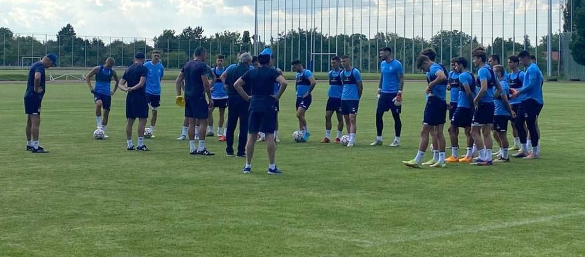 "Dynamo": first training after returning home (VIDEO) (Aug. 26, 2022) — dynamo.kiev.ua