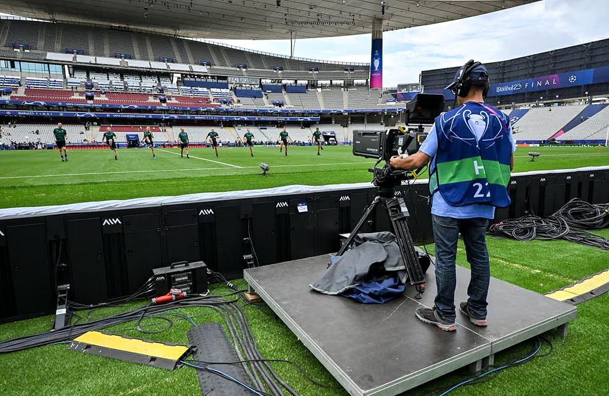 "I don't rule out that I will go to bed after the first half of the ...