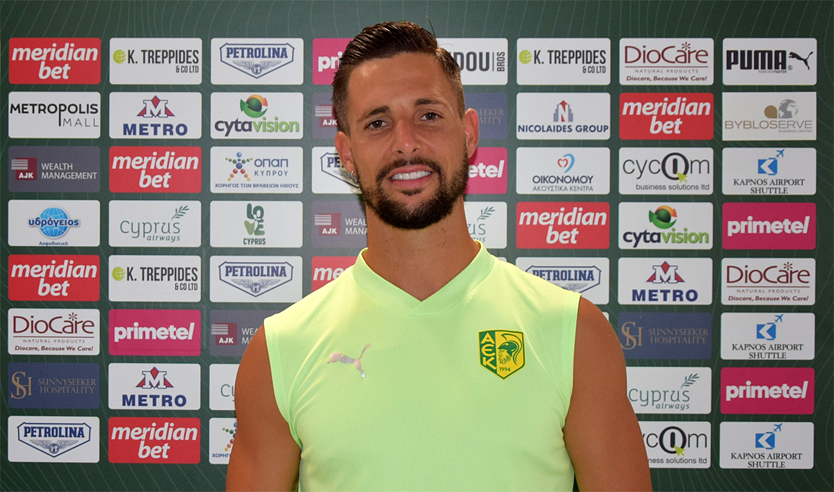 It's official. Fran Sol has finally left Dinamo to join AEK (July 4 ...