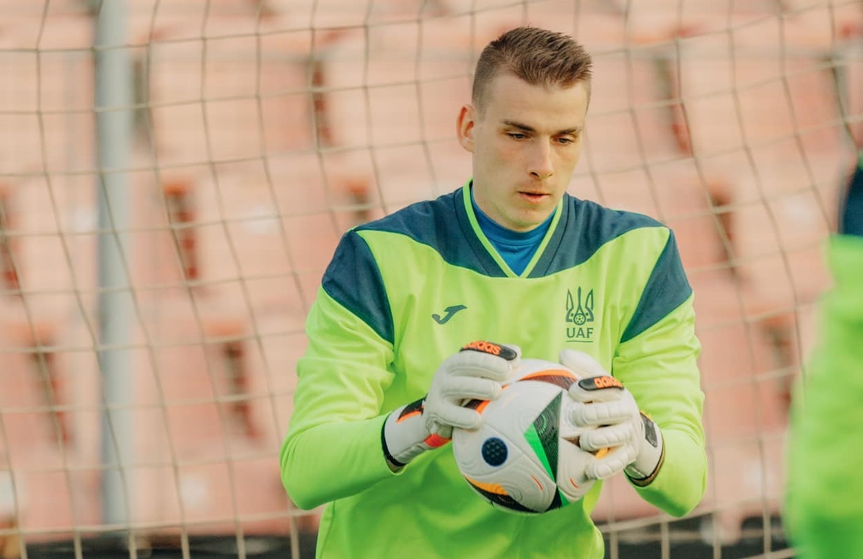 Andriy Lunin: "The match with Iceland will be much harder than the one ...