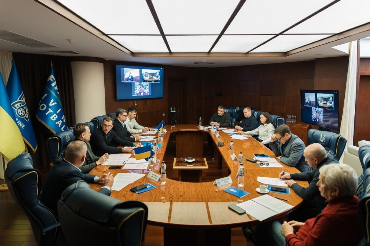 Officially. The meeting of the Executive Committee of UAF took place ...