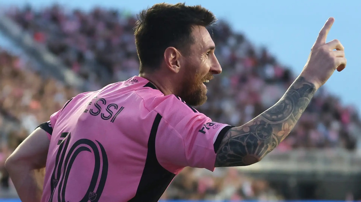 Lionel Messi has been named the Most Valuable Player of the Year in MLS (Dec. 7, 2024) — dynamo ...