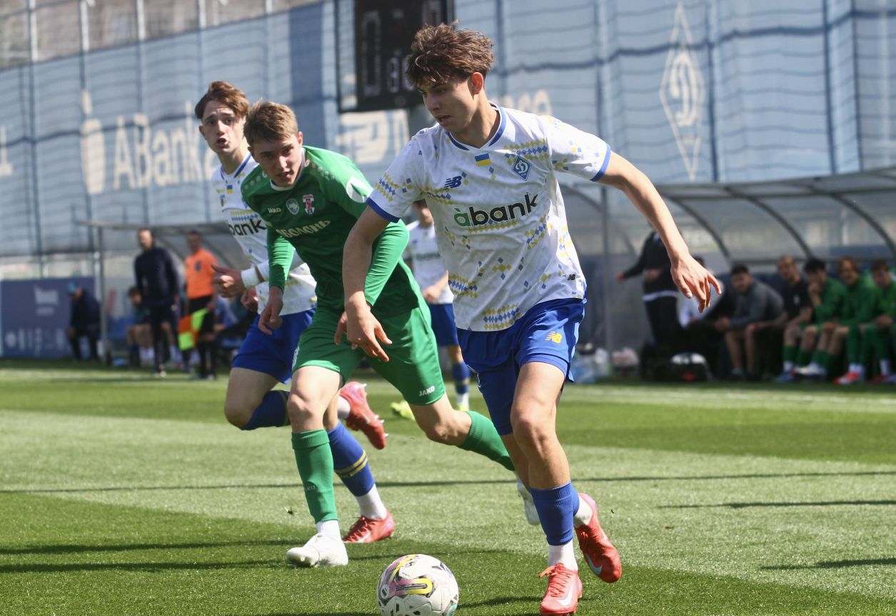 Юношеское первенство Украины. «Динамо U-19» — «Оболонь U-19» — 7:0: отчет о матче (17 апреля ...