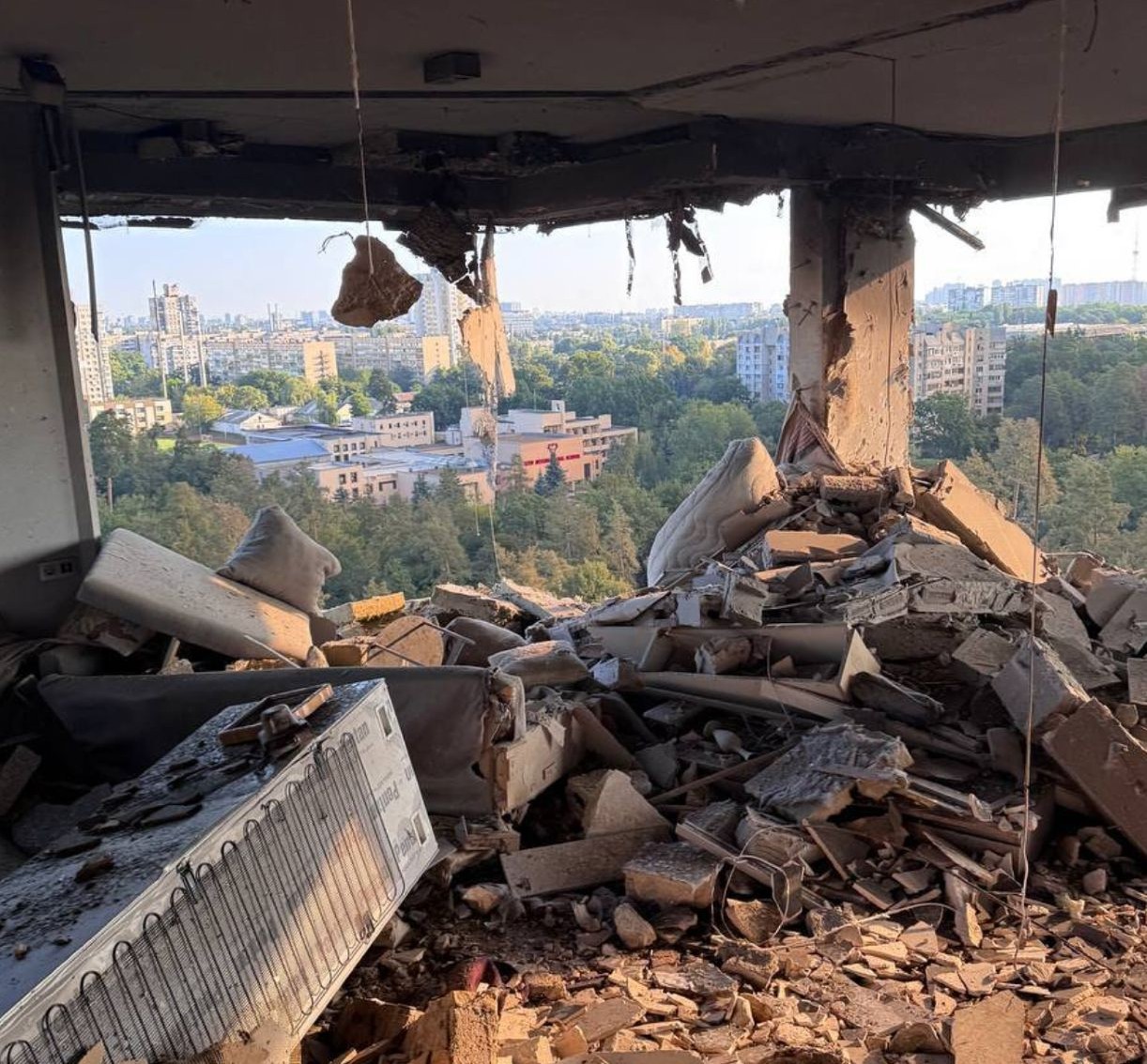 Georgiy Sudakov: "The arrival of a shahid. My wife, child, and mother ...